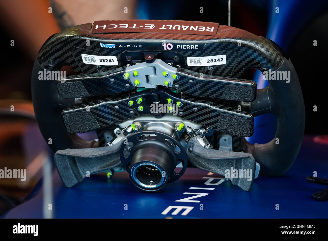 F1 steering wheel alpine Banque de photographies et d’images à haute ...