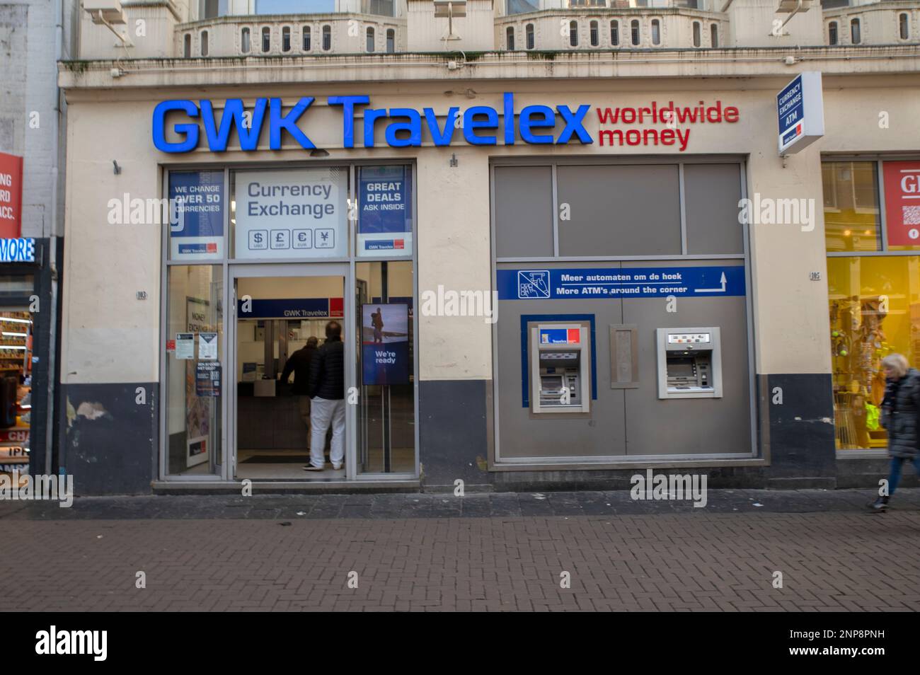 Logo travelex Banque de photographies et d’images à haute résolution ...