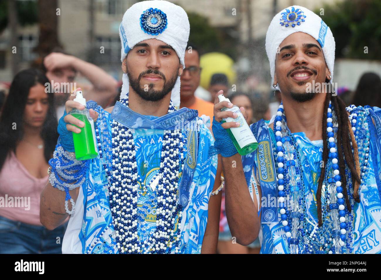 salvador, bahia, brésil - 20 février 2023 : membres du bloc de carnaval ...