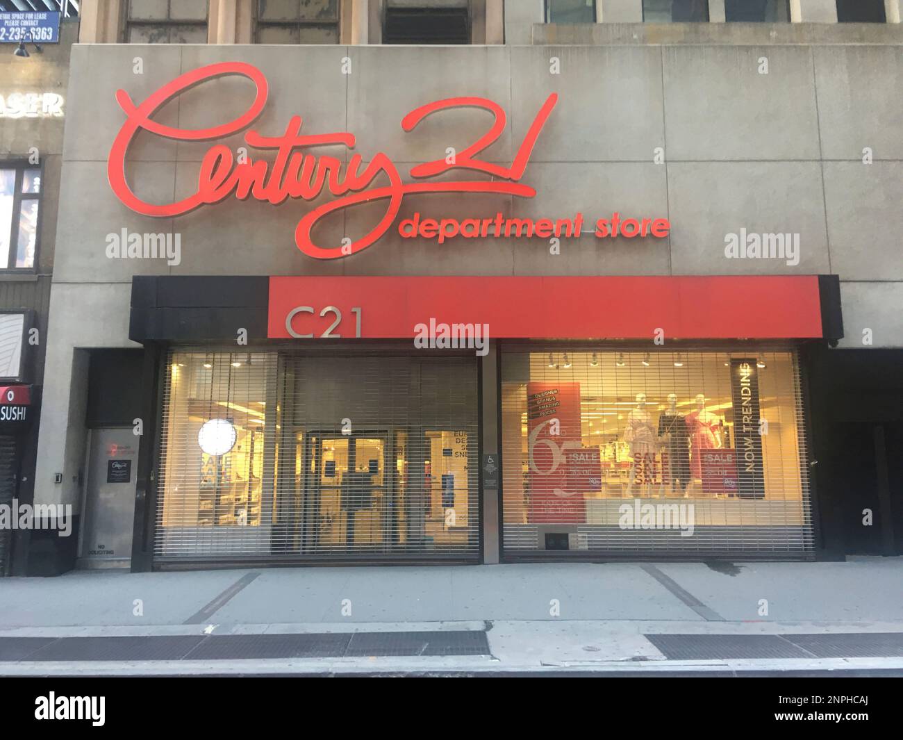 Photo by: STRF/STAR MAX/IPx 2020 9/10/20 Century 21 Department Stores ... Photo by: STRF/STAR MAX/IPx 2020 9/10/20 Century 21 Department Stores ...