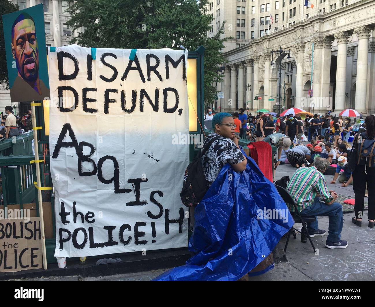 Photo by: zz/STRF/STAR MAX/IPx 2020 6/25/20 Demonstrators protesting ...