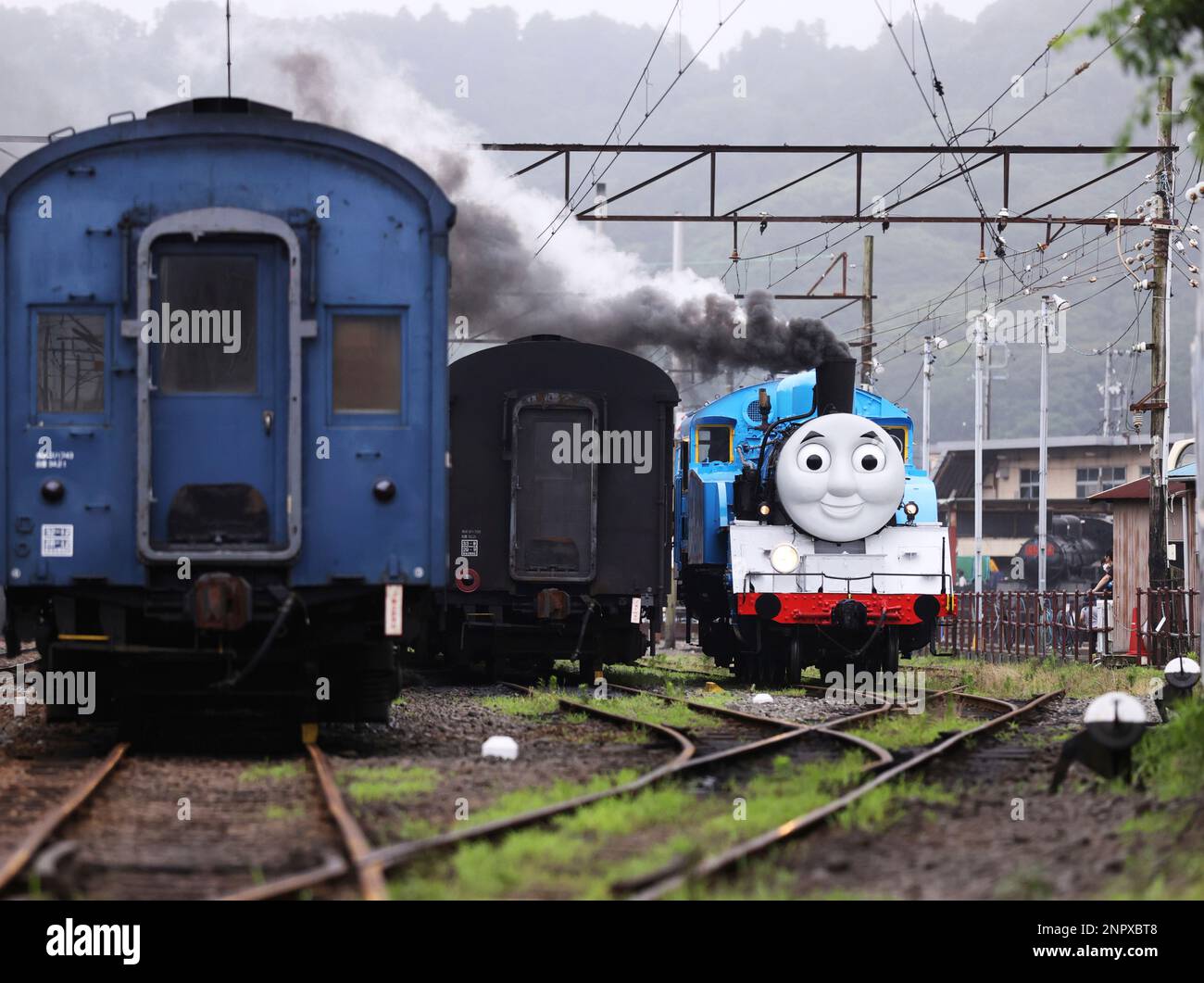 Thomas the Tank Engine of Oigawa Railway starts at Shinkanaya Station ...