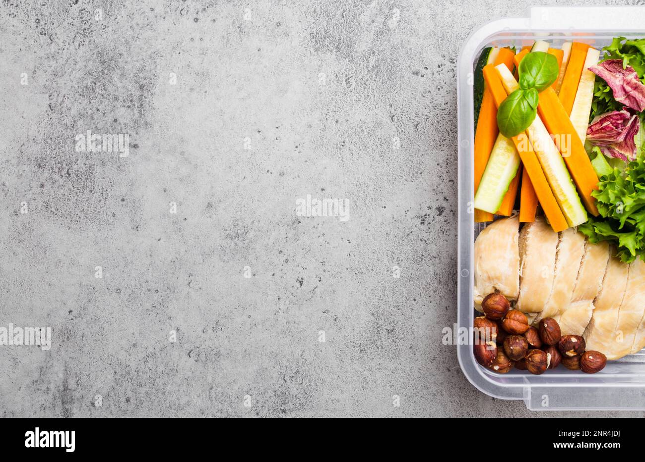 Boîte à lunch saine pour le bureau ou l'école : filet de poulet ...