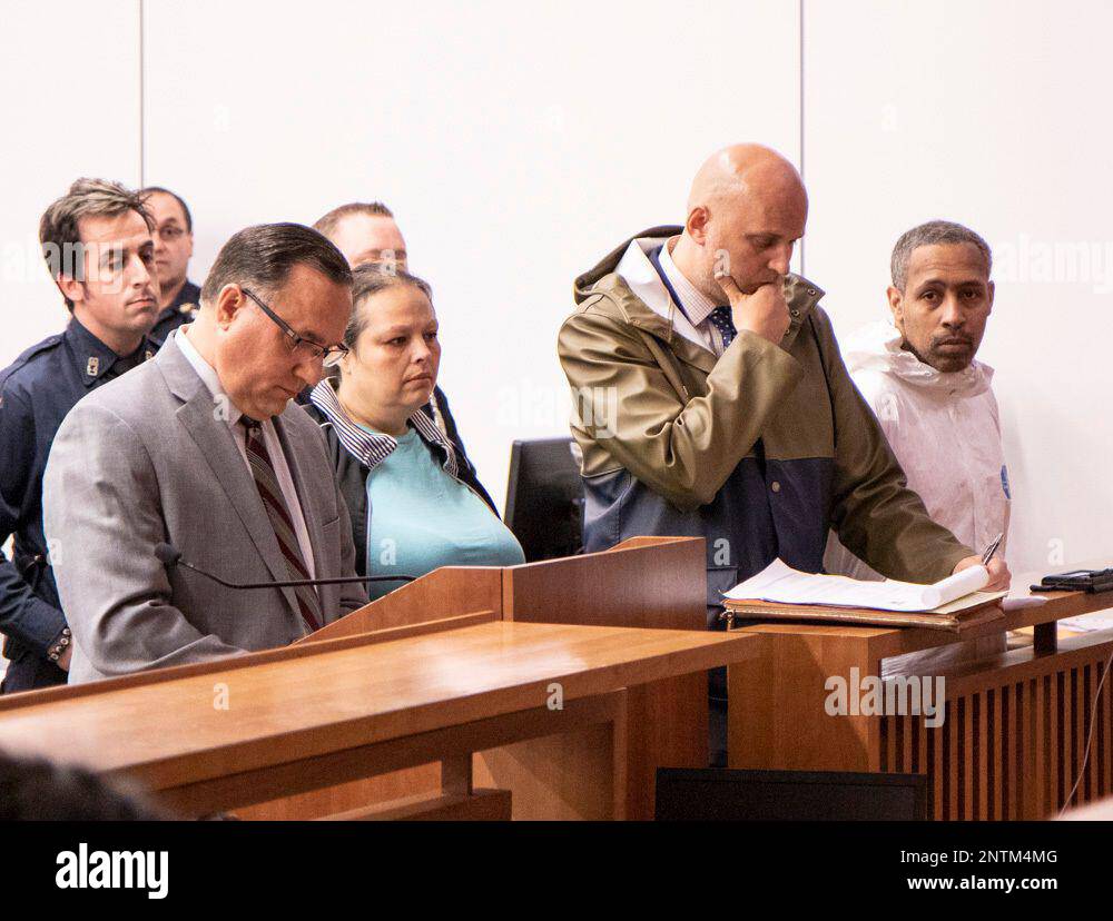 Michael Cammarata, far right, and his girlfriend Ayisha Egea, center ...