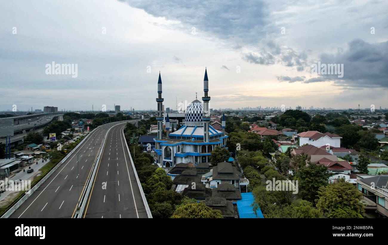 Mosquée Al-azhar Centre vue panoramique plus grande mosquée de Bekasi ...