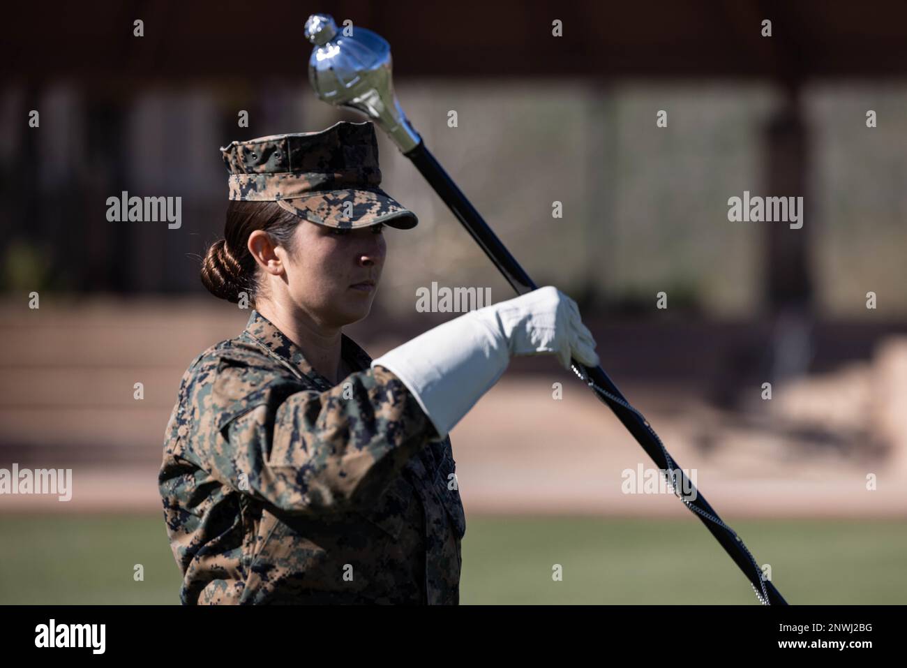 ÉTATS-UNIS Le Sgt Jessica Larsen, chef d’état-major de la Marine ...