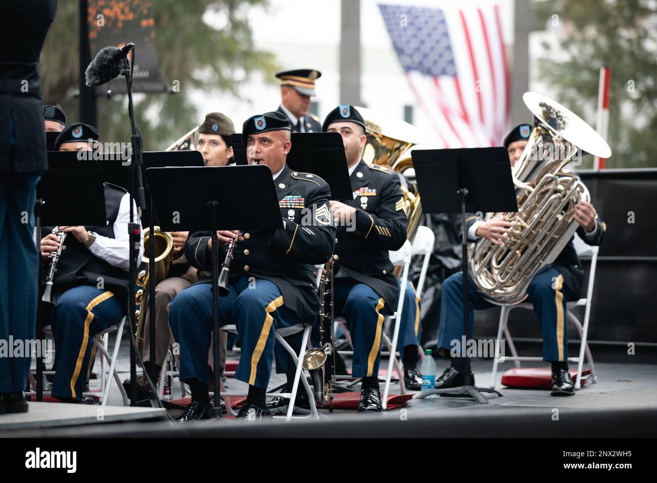 ÉTATS-UNIS Des musiciens de l'armée avec la 13th Army Band, se ...