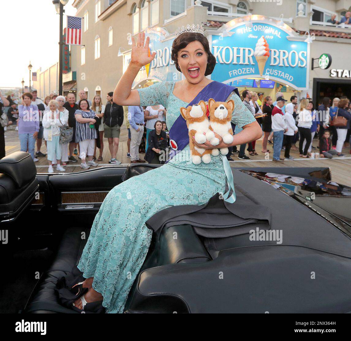 Miss Atlantic Shores Christa Steiner, waves to the crowd on the Ocean ...