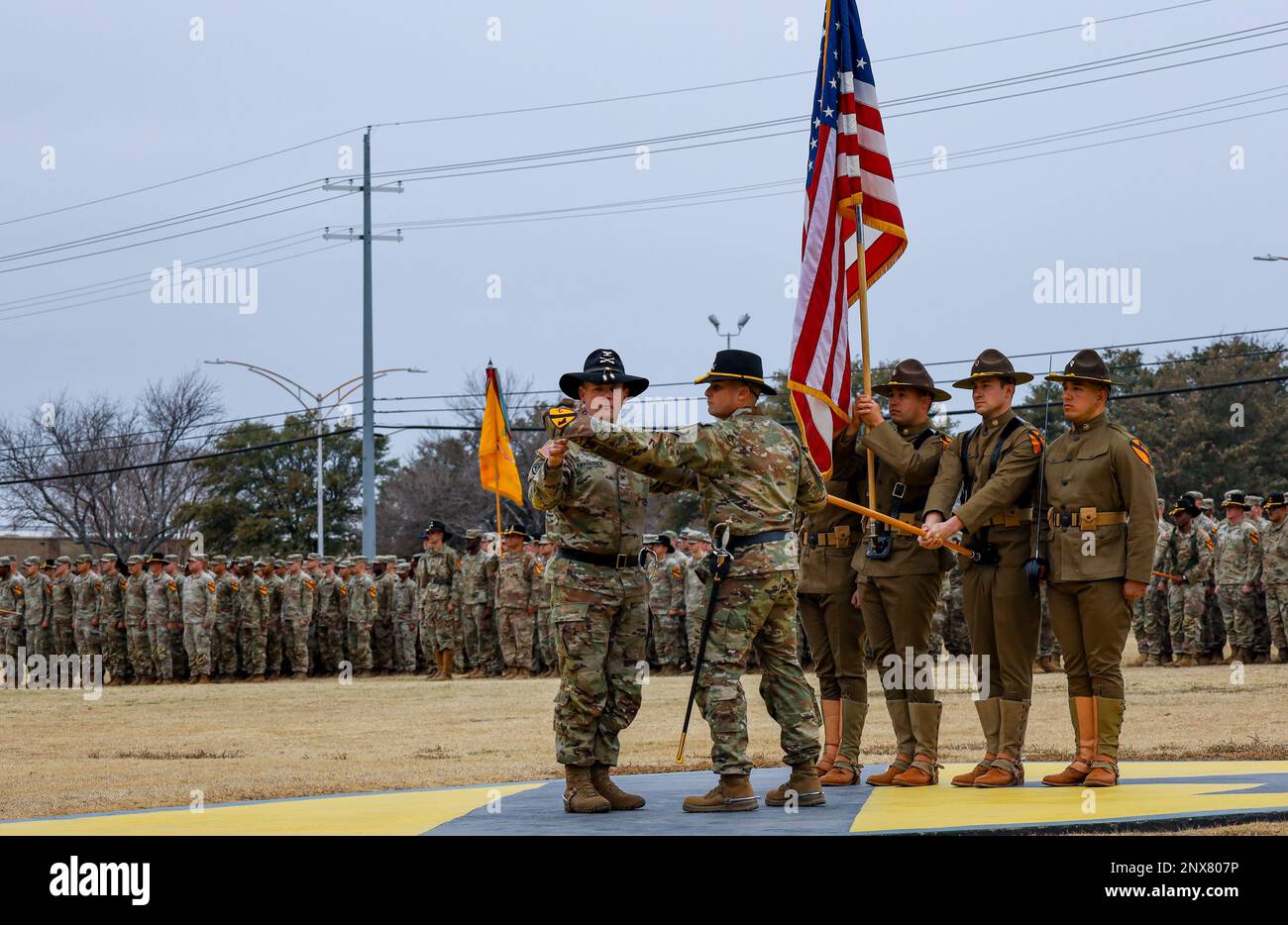 Le colonel Christopher Kirkpatrick, commandant de l'équipe de combat de ...