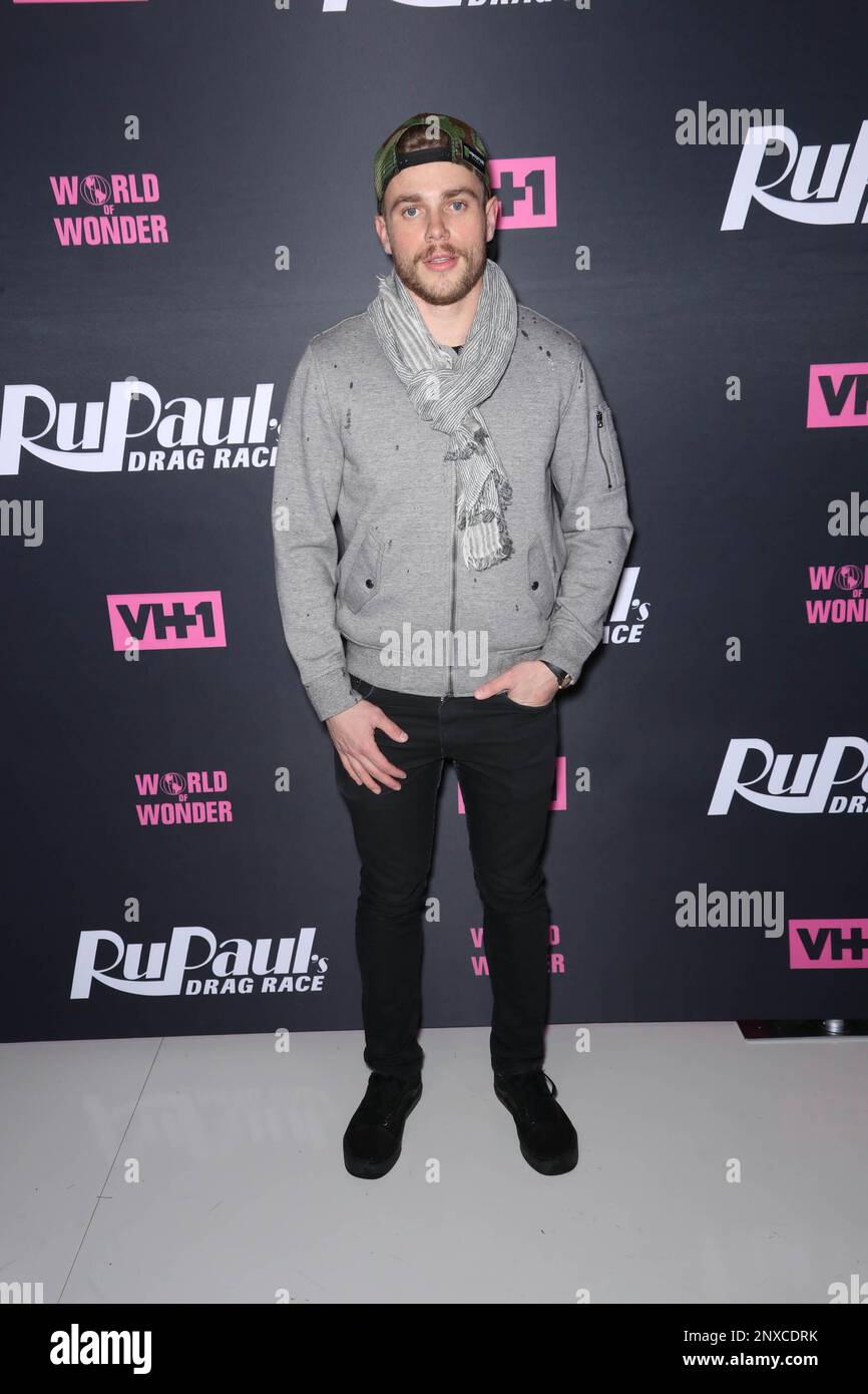 Photo by: John Nacion/STAR MAX/IPx20183/21/18Gus Kenworthy at RuPaul's ...