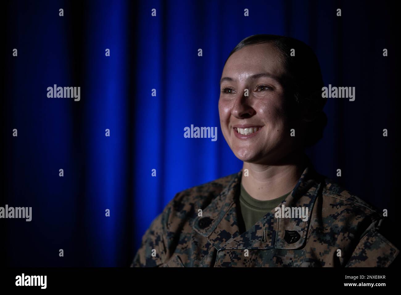 ÉTATS-UNIS Le sergent d'état-major de la marine Jessica Larsen, le ...