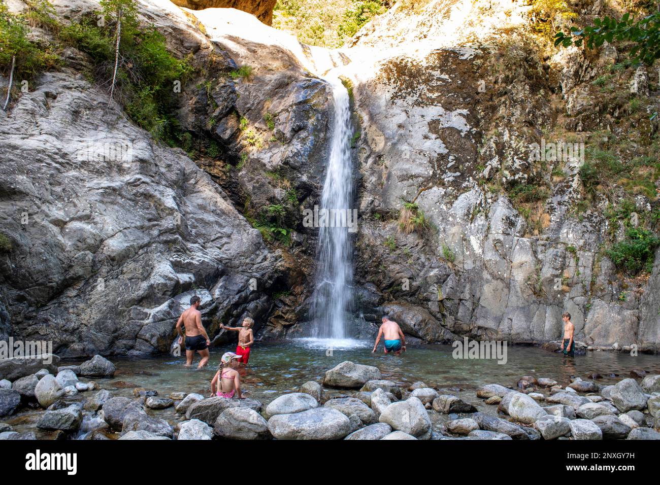 Cascade des anglais vernet Banque de photographies et d’images à haute ...