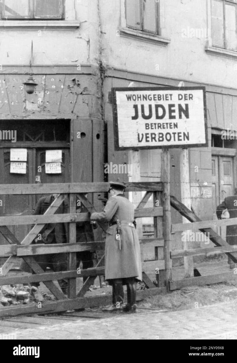 Dans les premiers stades de WW2, les Juifs dans l'europe occupée nazie ...