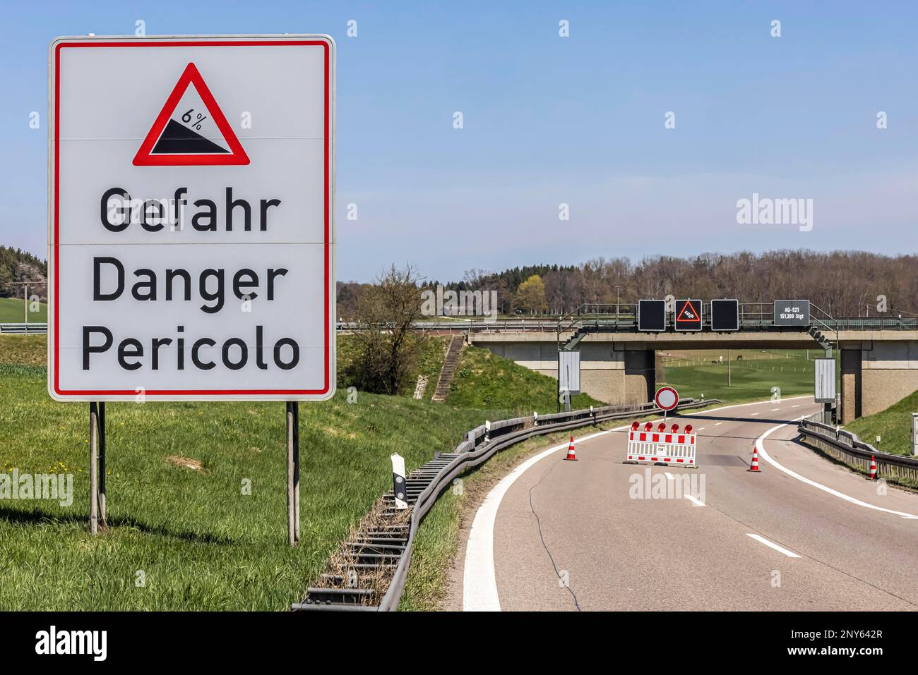 Barrage routier sur l'autoroute, photo symbole, pente de Drackenstein ...