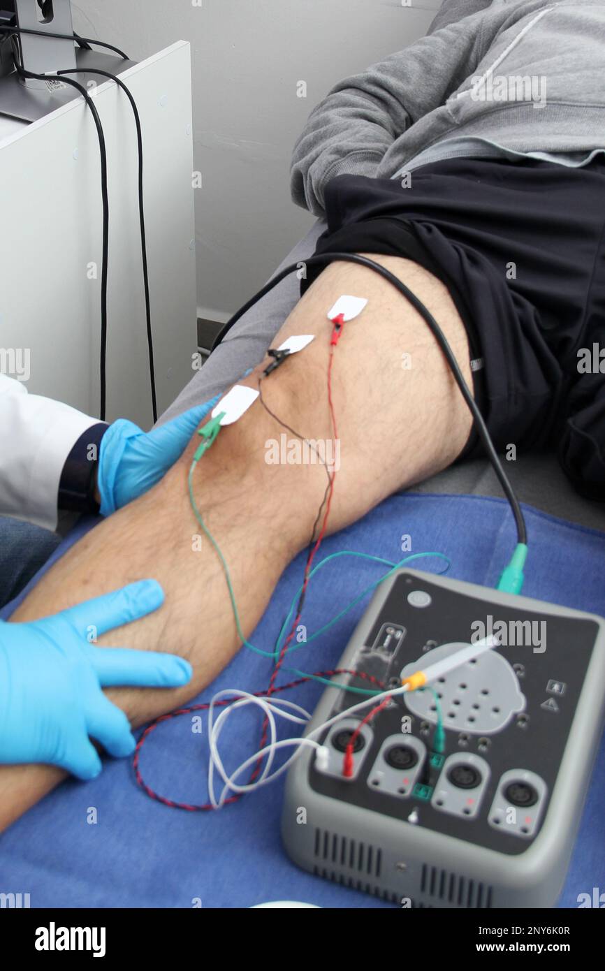 Emg test Banque de photographies et d’images à haute résolution - Alamy