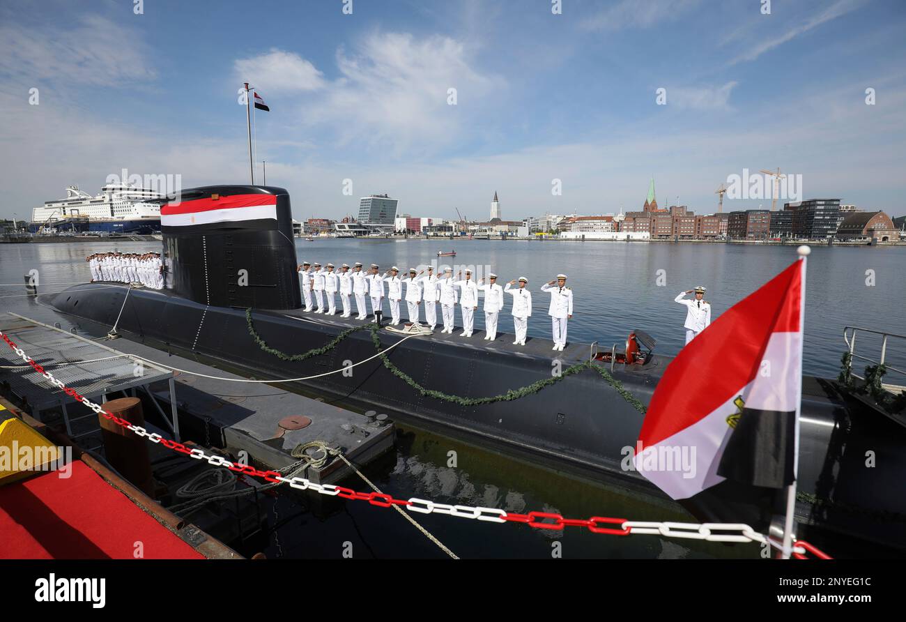 Egyptian marines stand on the deck of an S42 submarine manufactured by ...