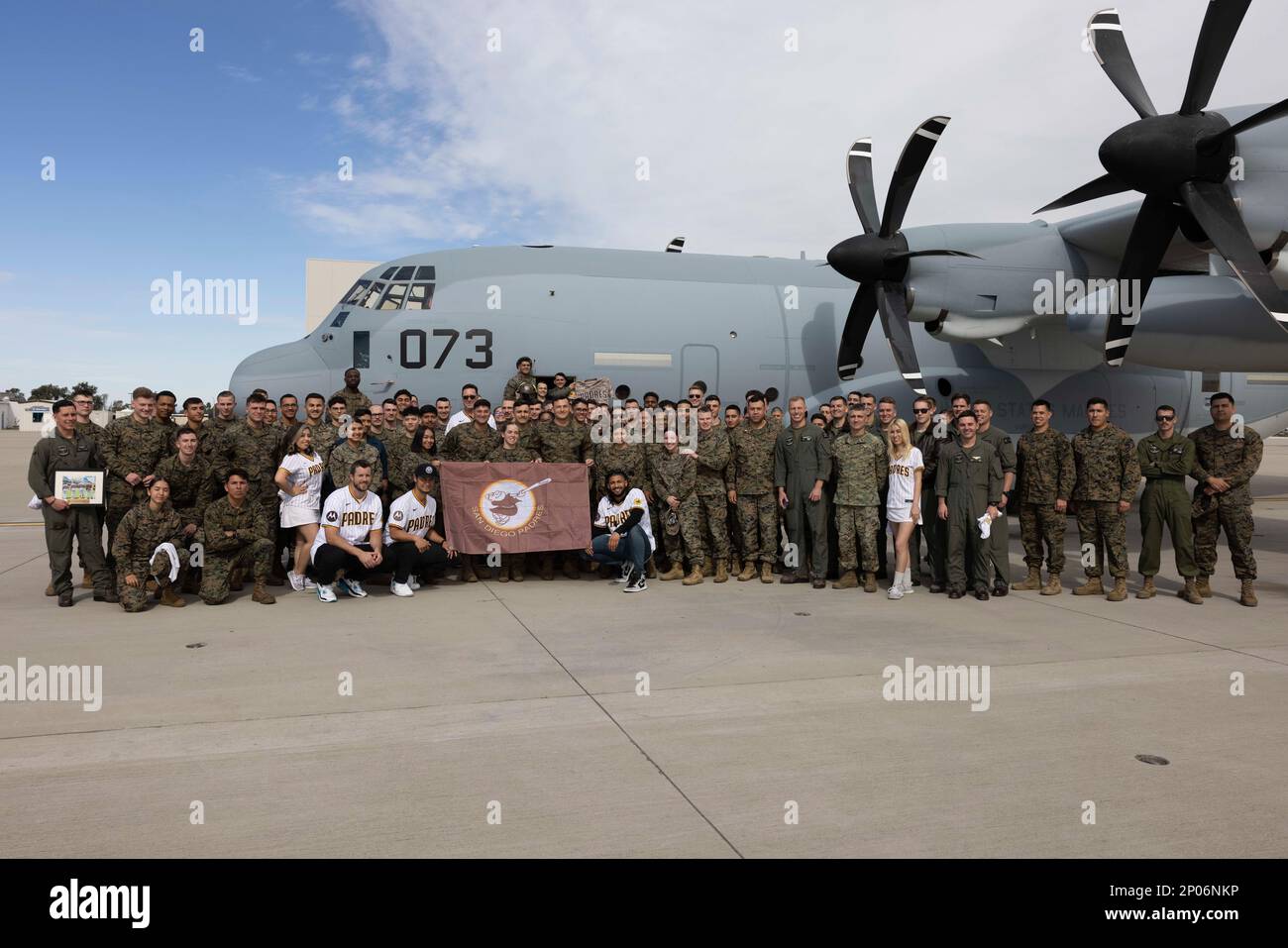 Marine aerial refueler transport squadron vmgr 352 Banque de ...