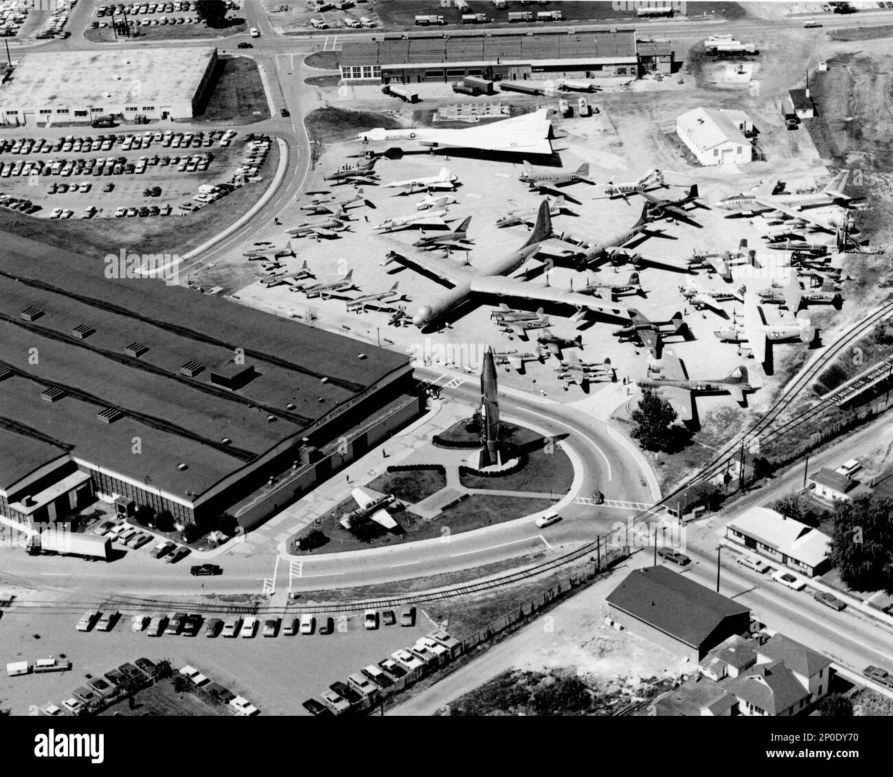 À partir de 1954-1970, le Musée de la Force aérienne résidait dans le bâtiment 89, zone C, base ...