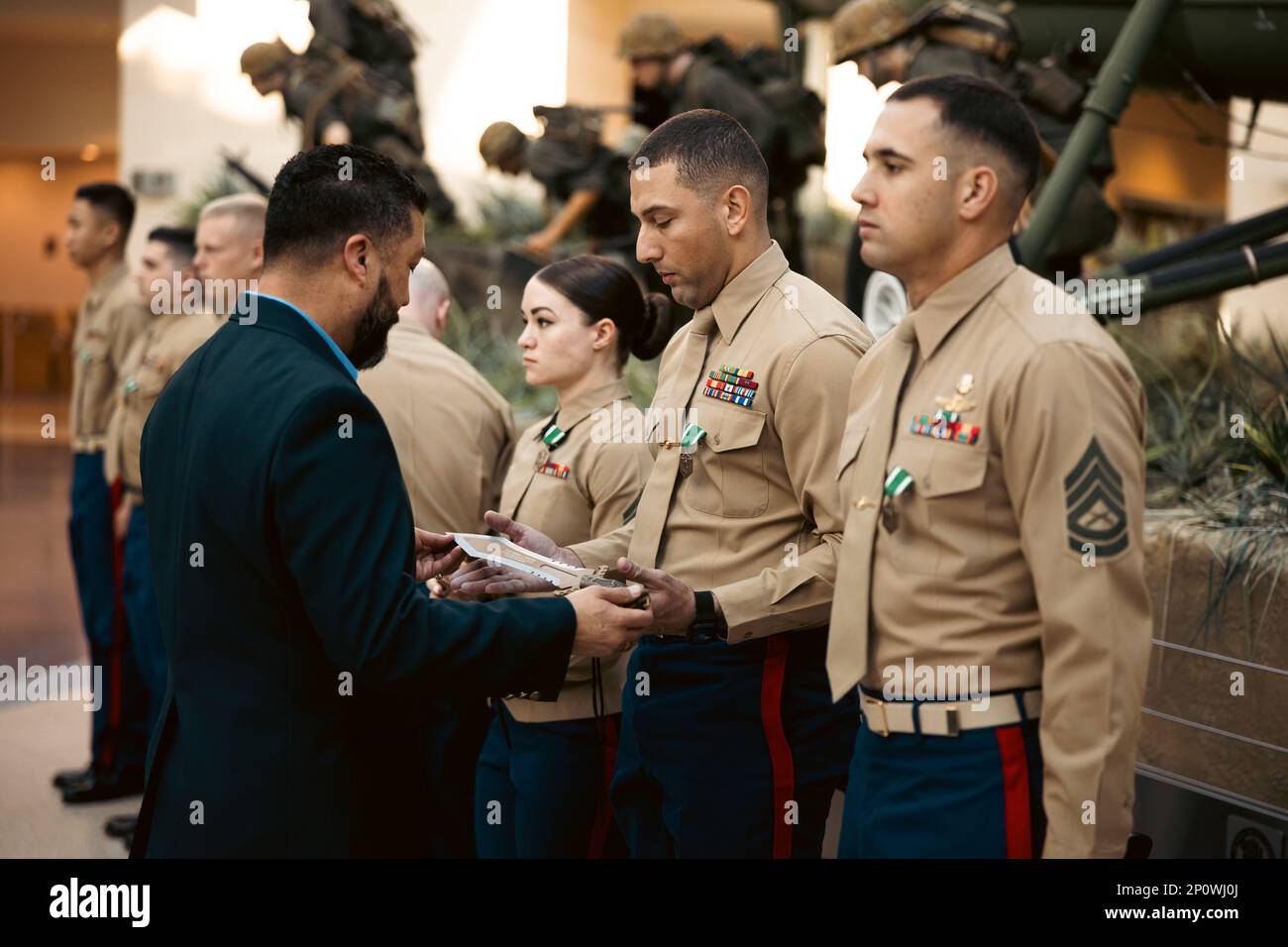 Combat instructor of the year Banque de photographies et d’images à haute résolution - Alamy