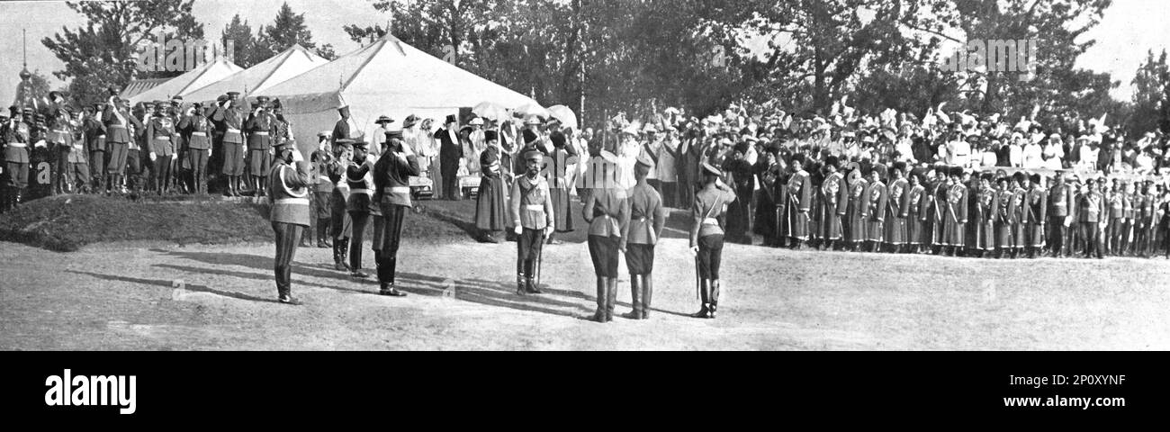 ''le Président de la République en Russie; la Tsaria au camp de ...