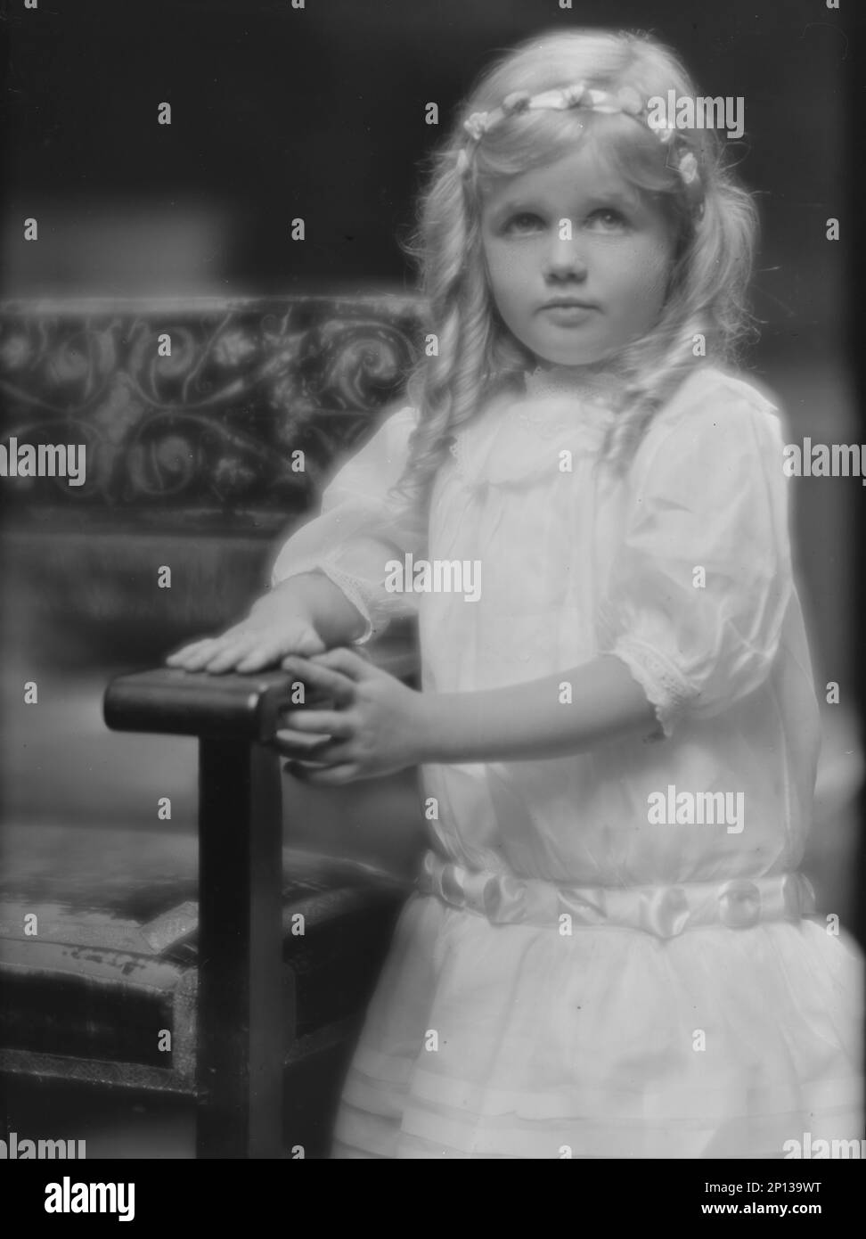 Portrait d'enfant des années 1930 Banque de photographies et d’images à haute résolution - Alamy