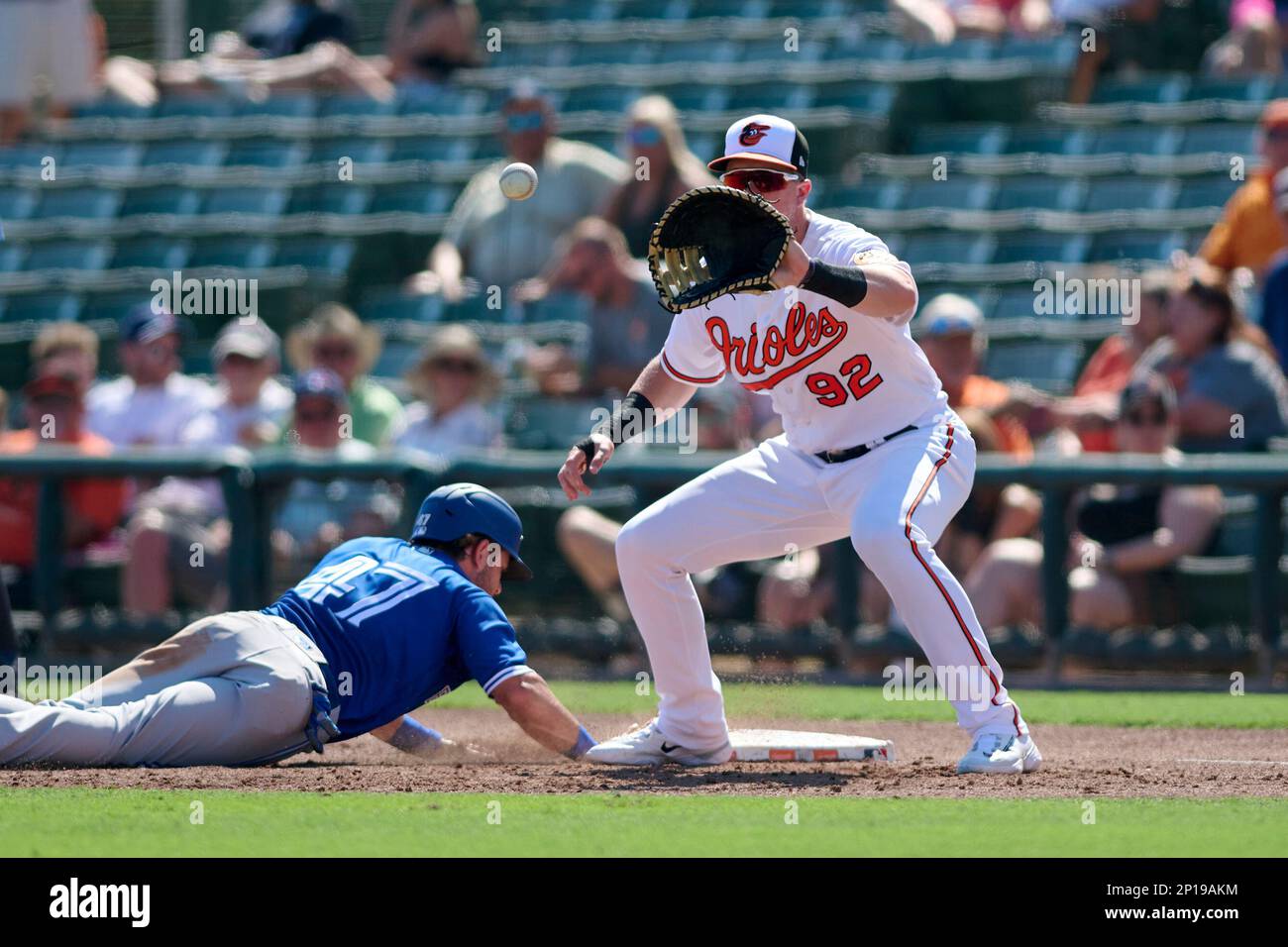 Baltimore Orioles first baseman Josh Lester (92) waits for a pickoff ...