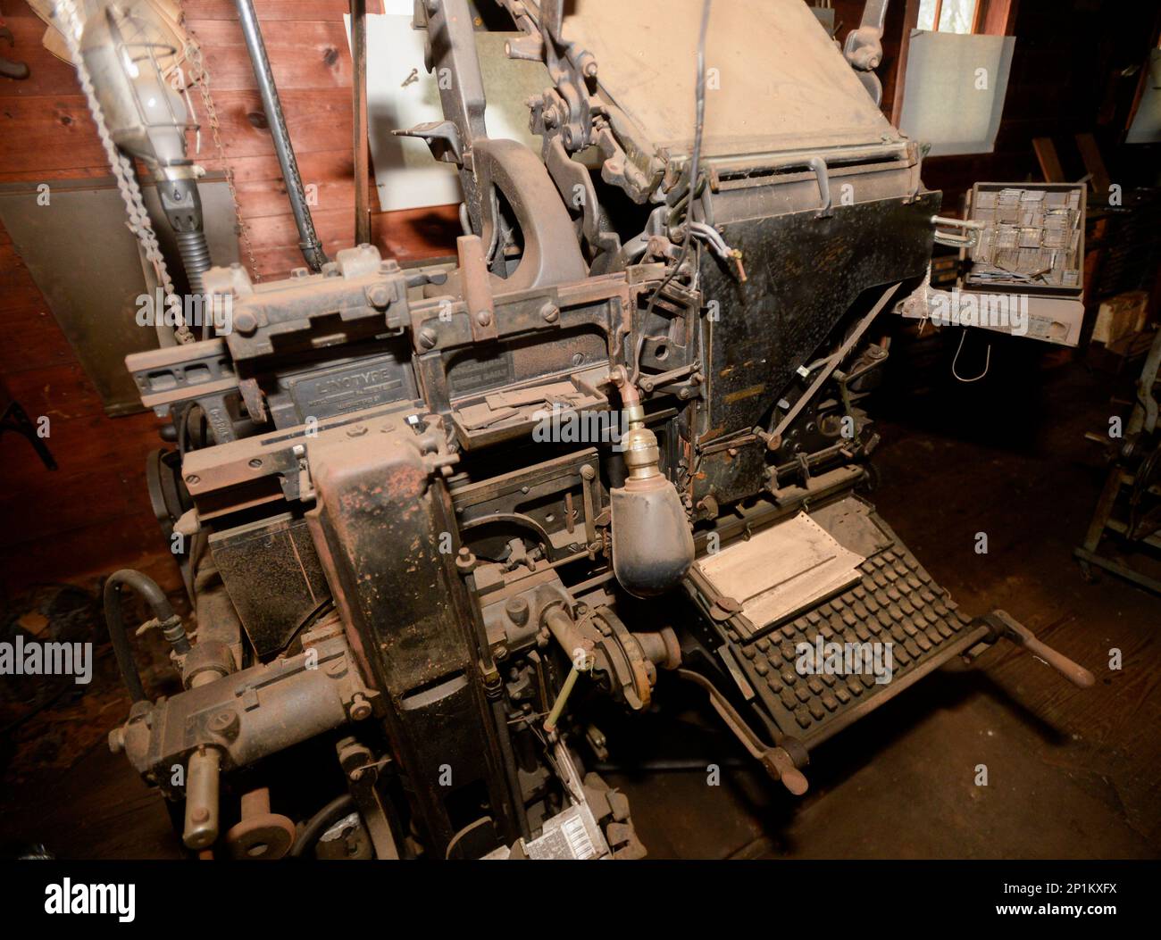 A Mergenthaler Linotype machine used to produce the defunct Mount ...