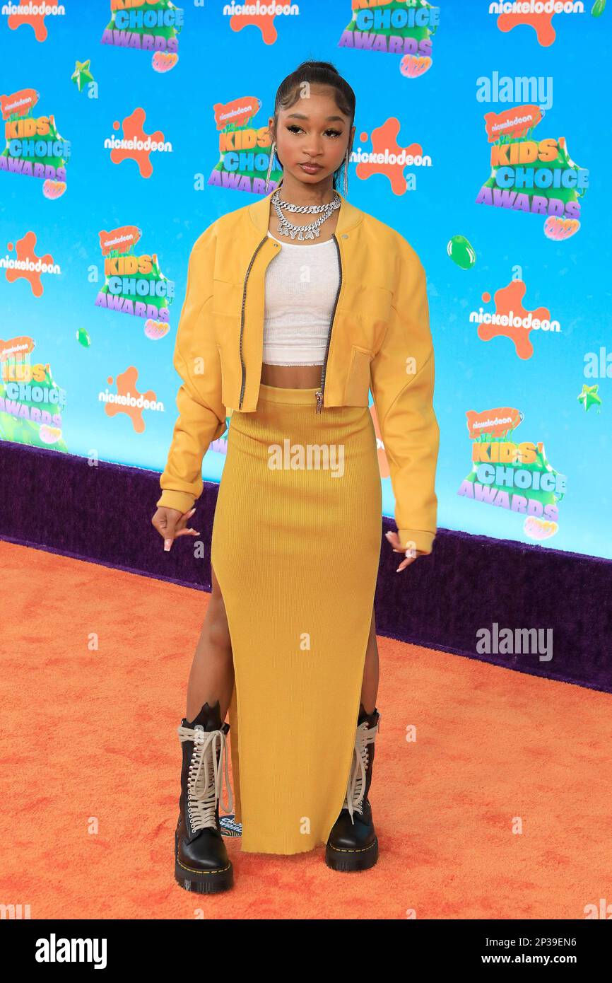 Alaya high Banque de photographies et d’images à haute résolution - Alamy