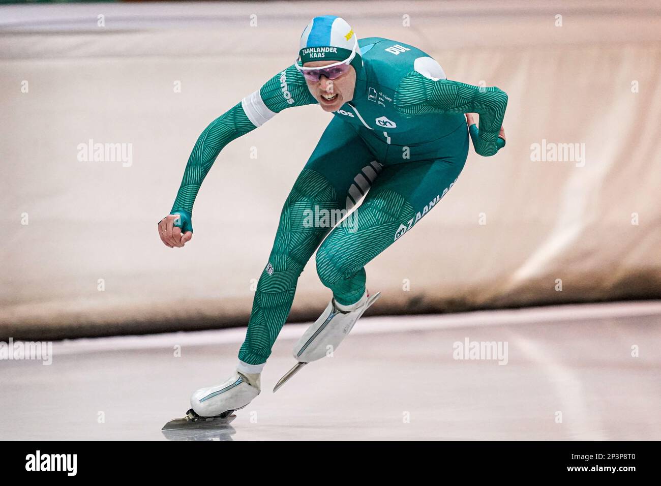 ENSCHEDE, PAYS-BAS - MARS 5: ELISA Dul en compétition sur les 1000m ...