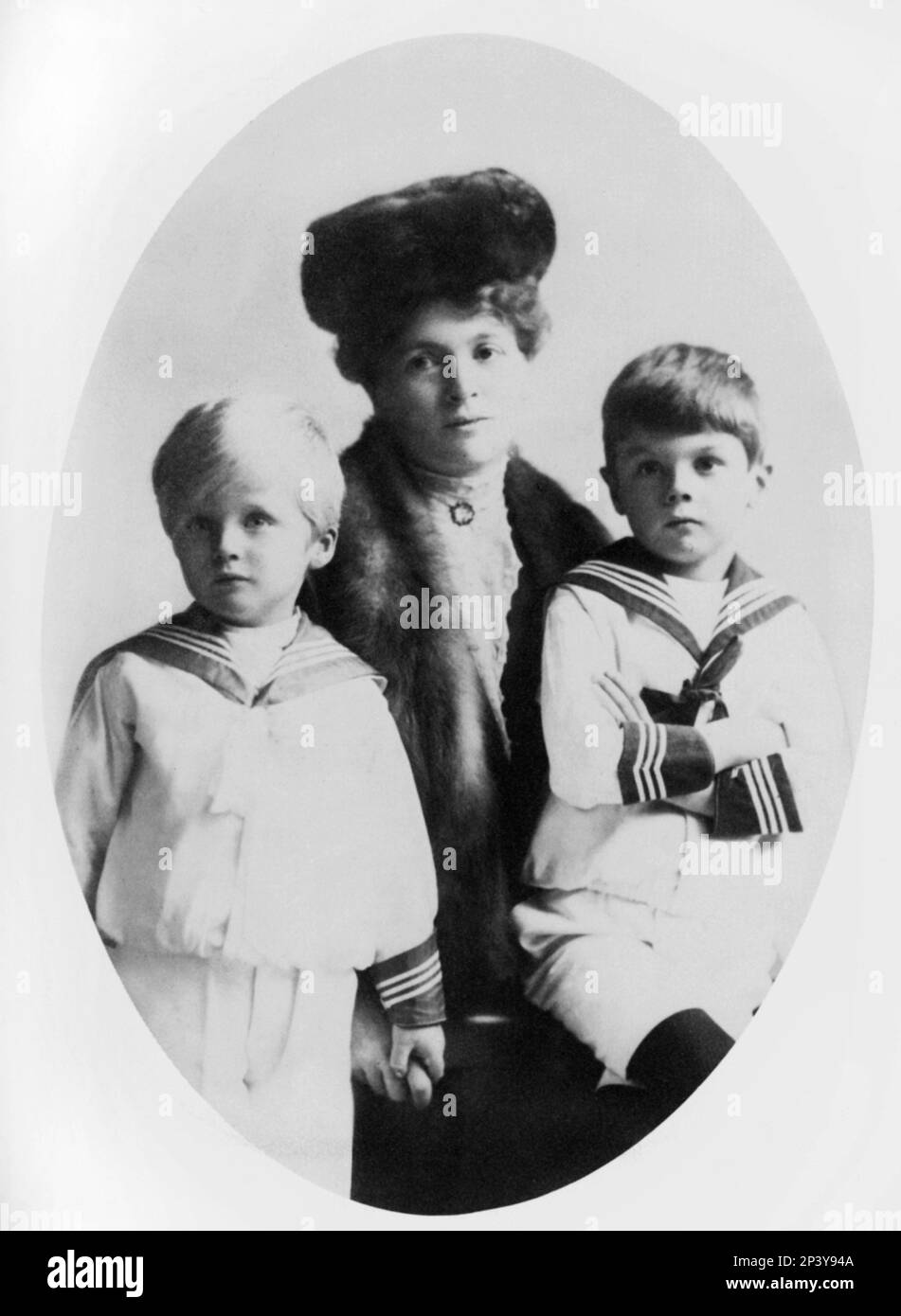 1907 : AMY CATHERINE ROBBINS ( JANE WELLS ) , deuxième femme de l'écrivain britannique de ...