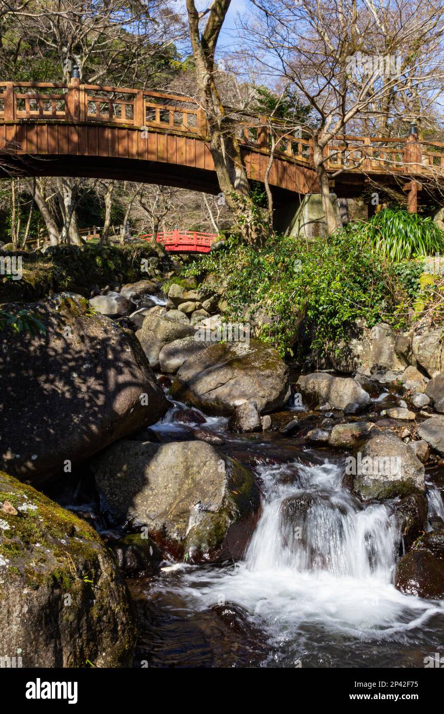 Atami baien Banque de photographies et d’images à haute résolution - Alamy