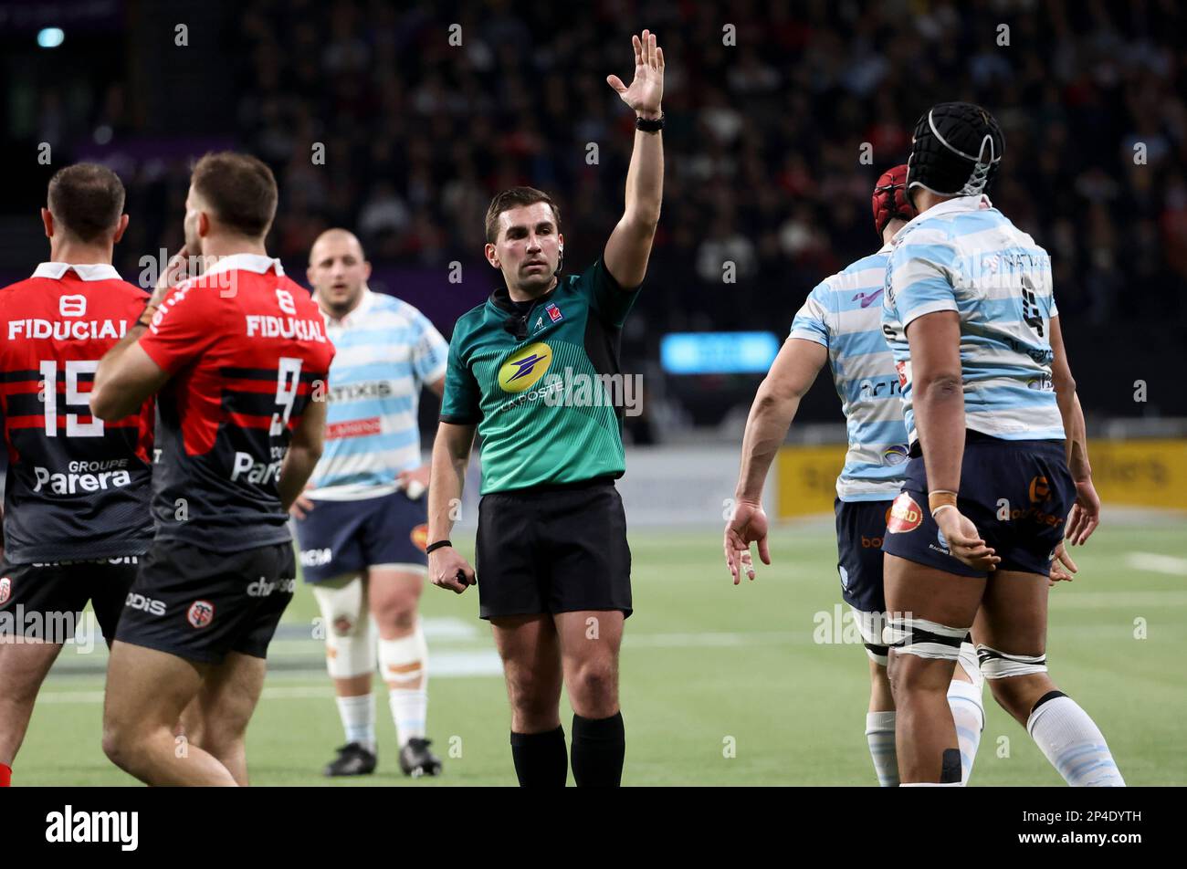 Arbitre Luc Ramos lors du championnat de France Top 14 des matches de ...