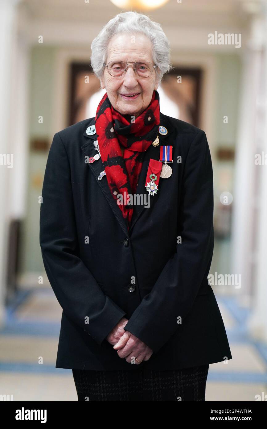Marie Scott, vétéran de la Seconde Guerre mondiale, 96 ans, qui a ...