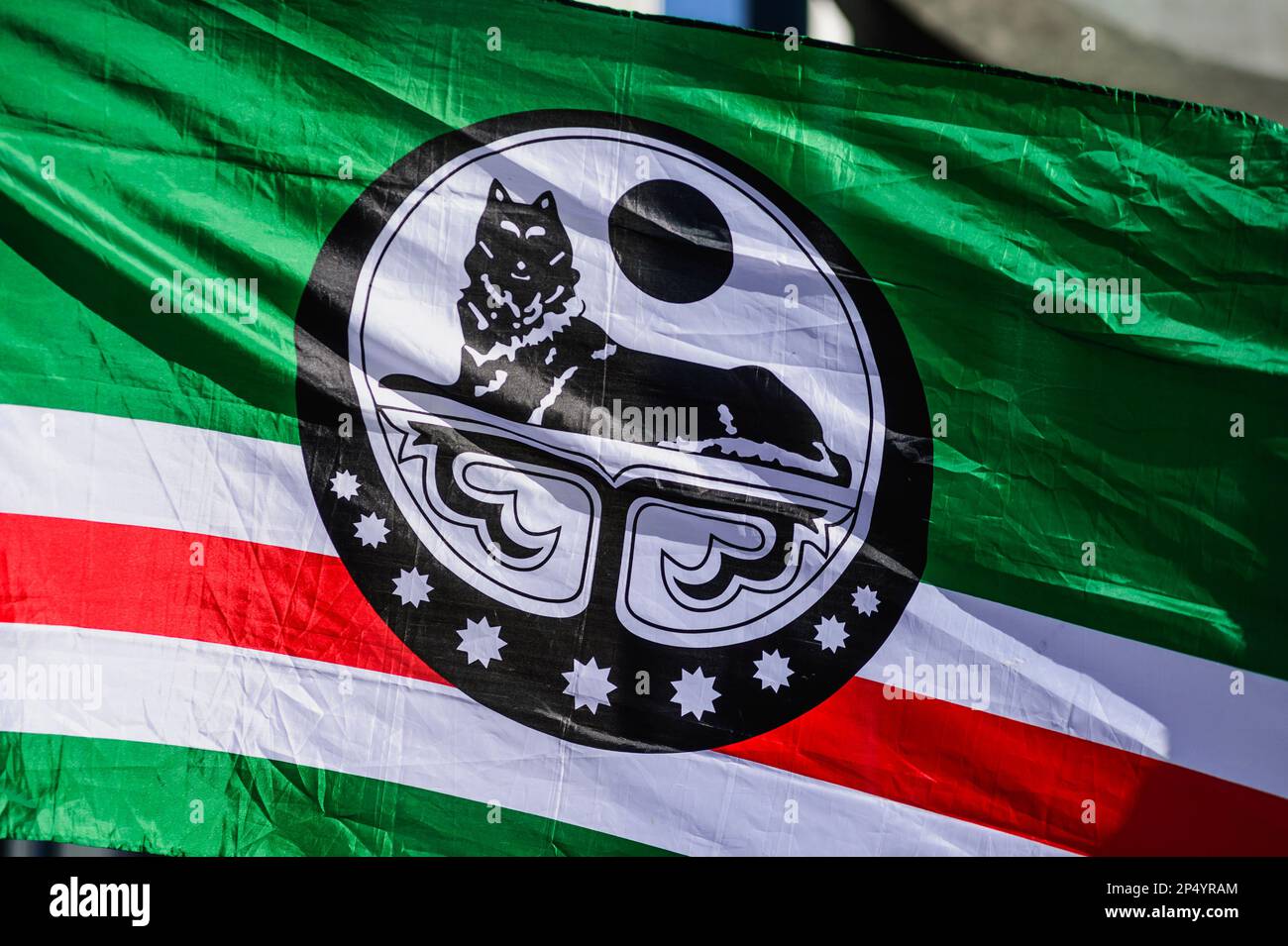 Drapeau tchétchène Banque de photographies et d’images à haute ...