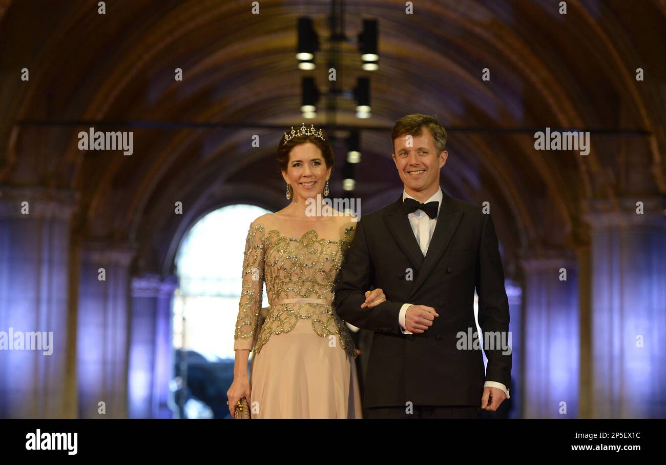 Denmark's Crown Prince Frederik, right, and Crown Princess Mary arrive ...