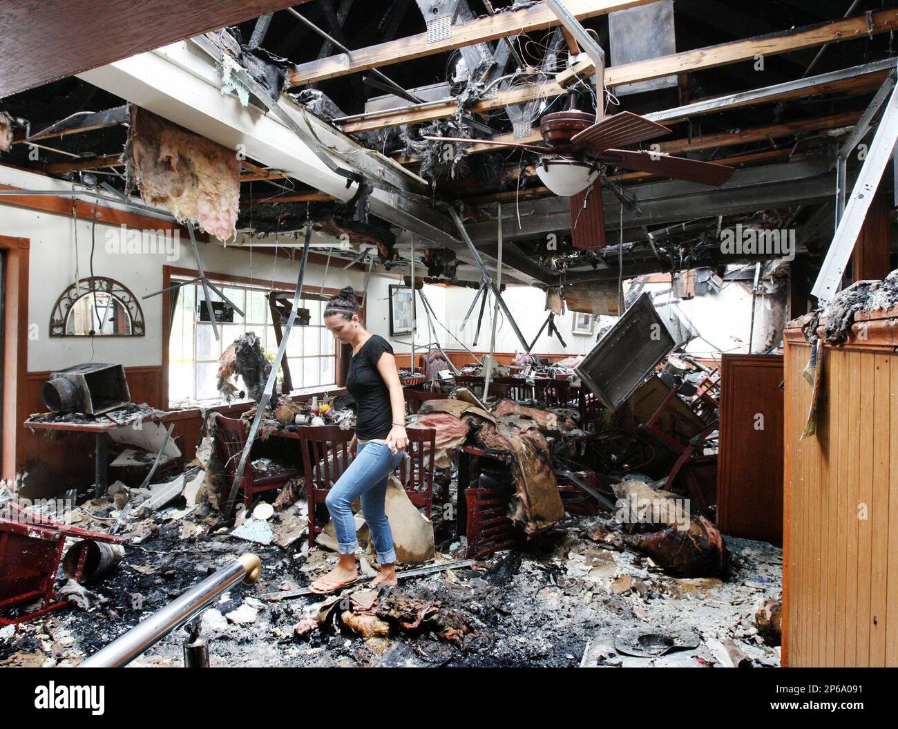 Dona Veseli, an employee of the Round Table Restaurant at 5407 Godfrey ...
