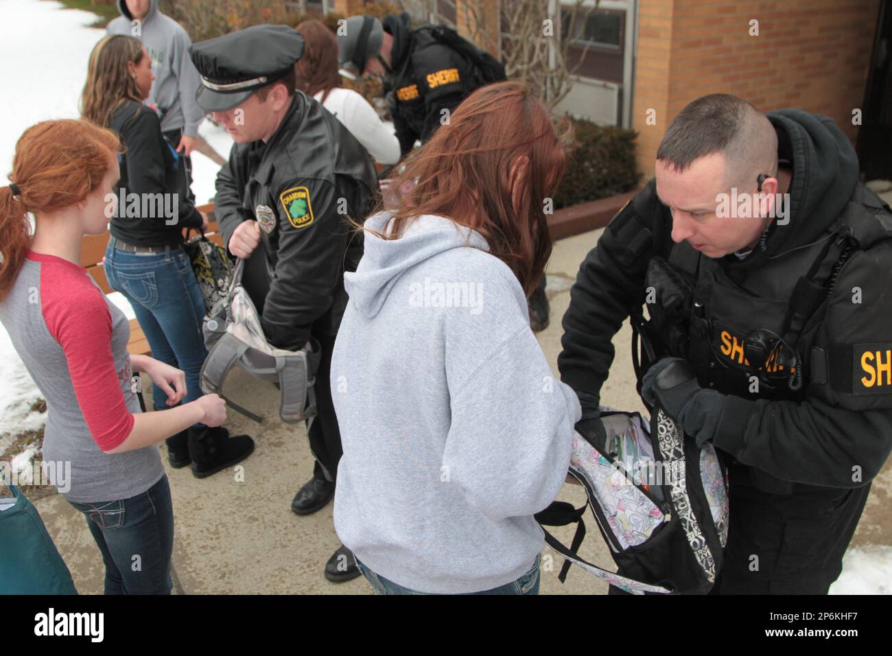 Chardon police check student bookbags before allowing students to enter ...