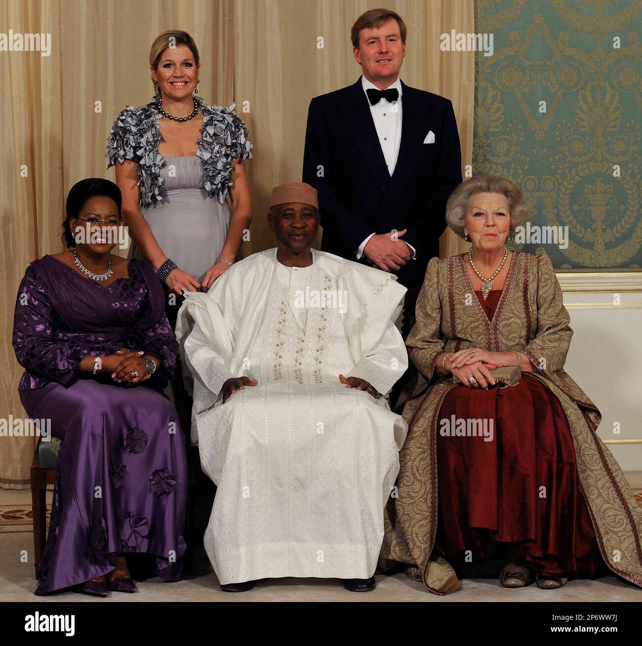 Front row: Netherlands' Queen Beatrix, right, Mali's President Amadou ...