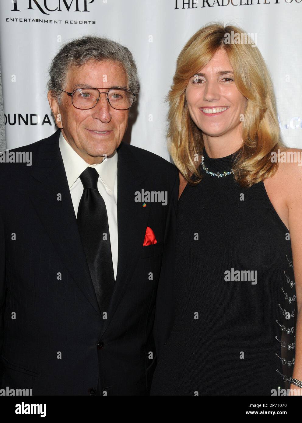Singer Tony Bennett, left, and his wife Susan Benedetto attend the ...