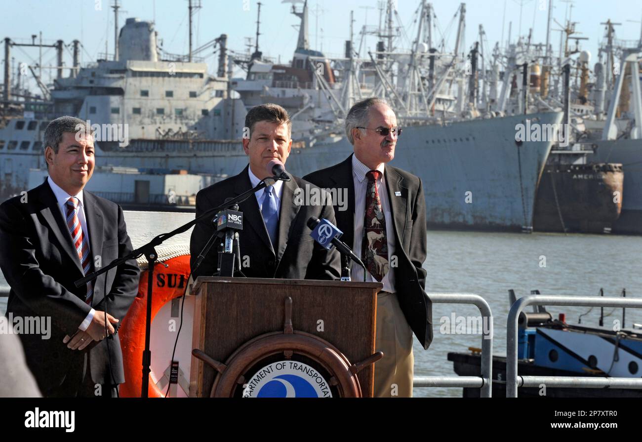 U.S. Deputy Secretary of Transportation John D. Porcari announces new ...