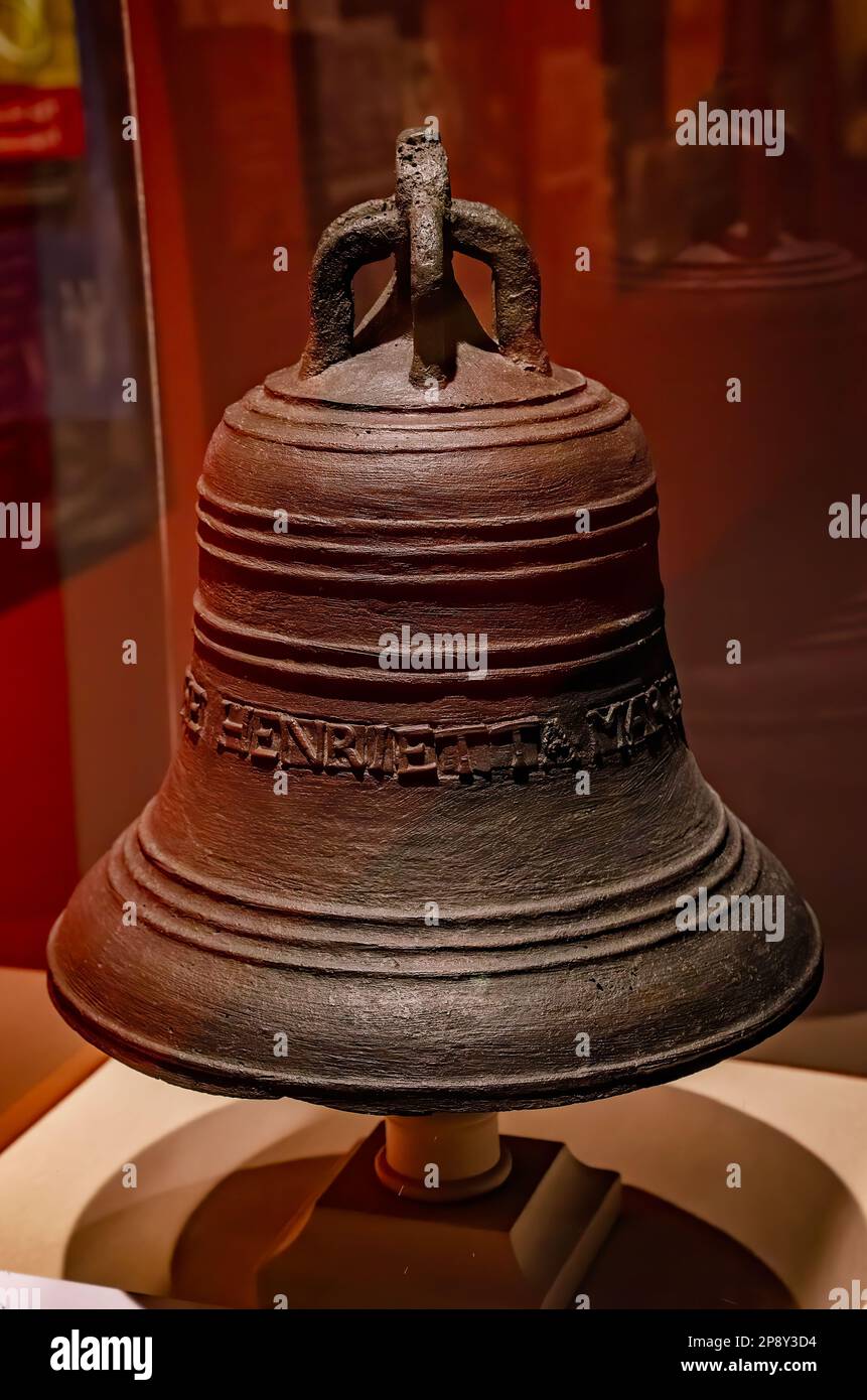 La cloche du navire-esclave Henrietta Marie est exposée à l’exposition ...