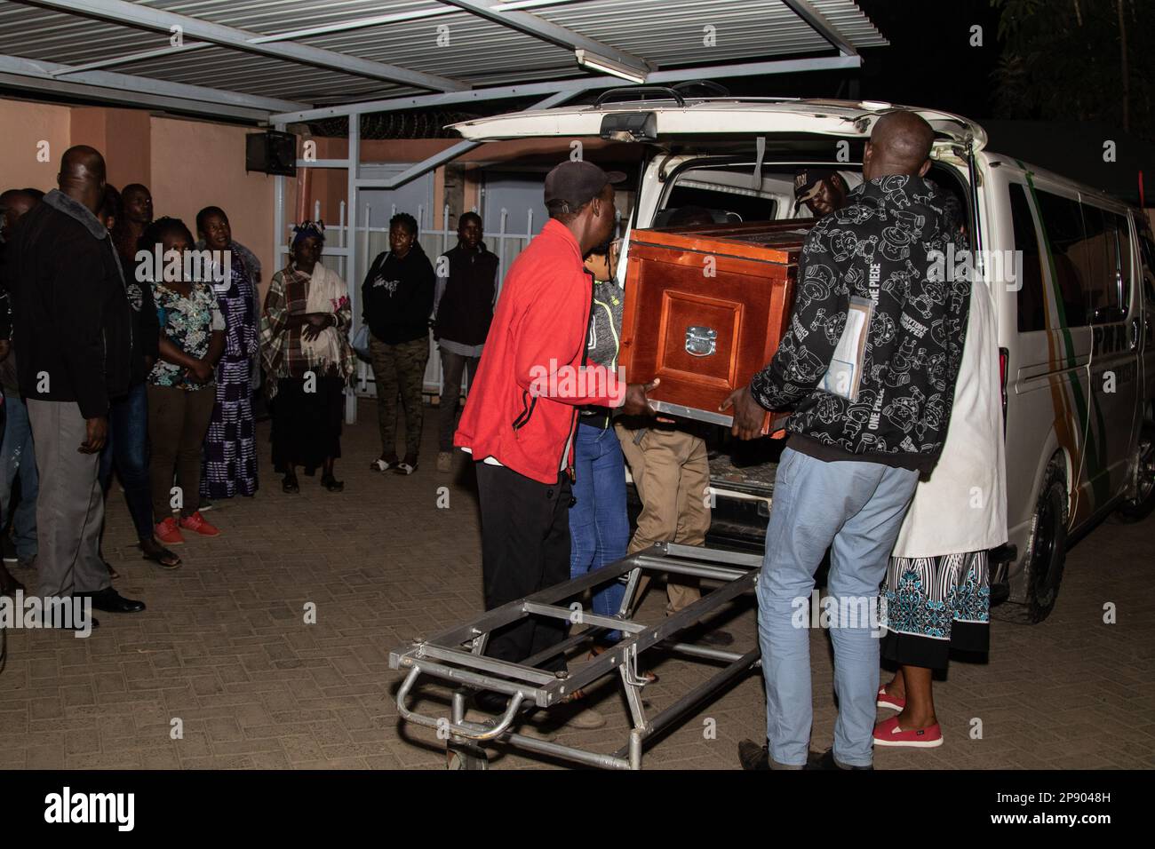 Judith adhiambo Banque de photographies et d’images à haute résolution ...