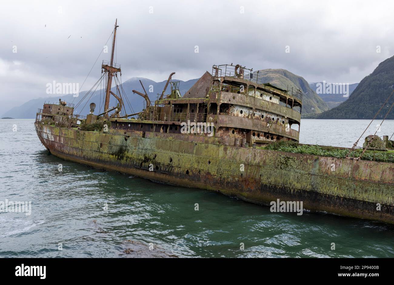 Épave du capitaine de MV Leonidas, un cargo qui a couru en échouant sur ...
