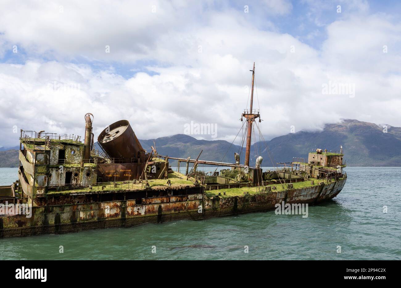 Épave du capitaine de MV Leonidas, un cargo qui a couru en échouant sur ...