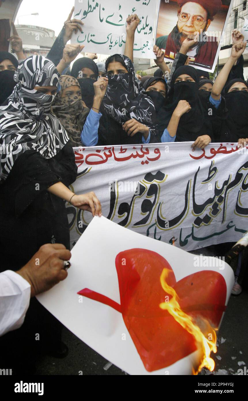 Activists Of A Pakistani Religious Party Jamiat Ulema E Pakistan Burn