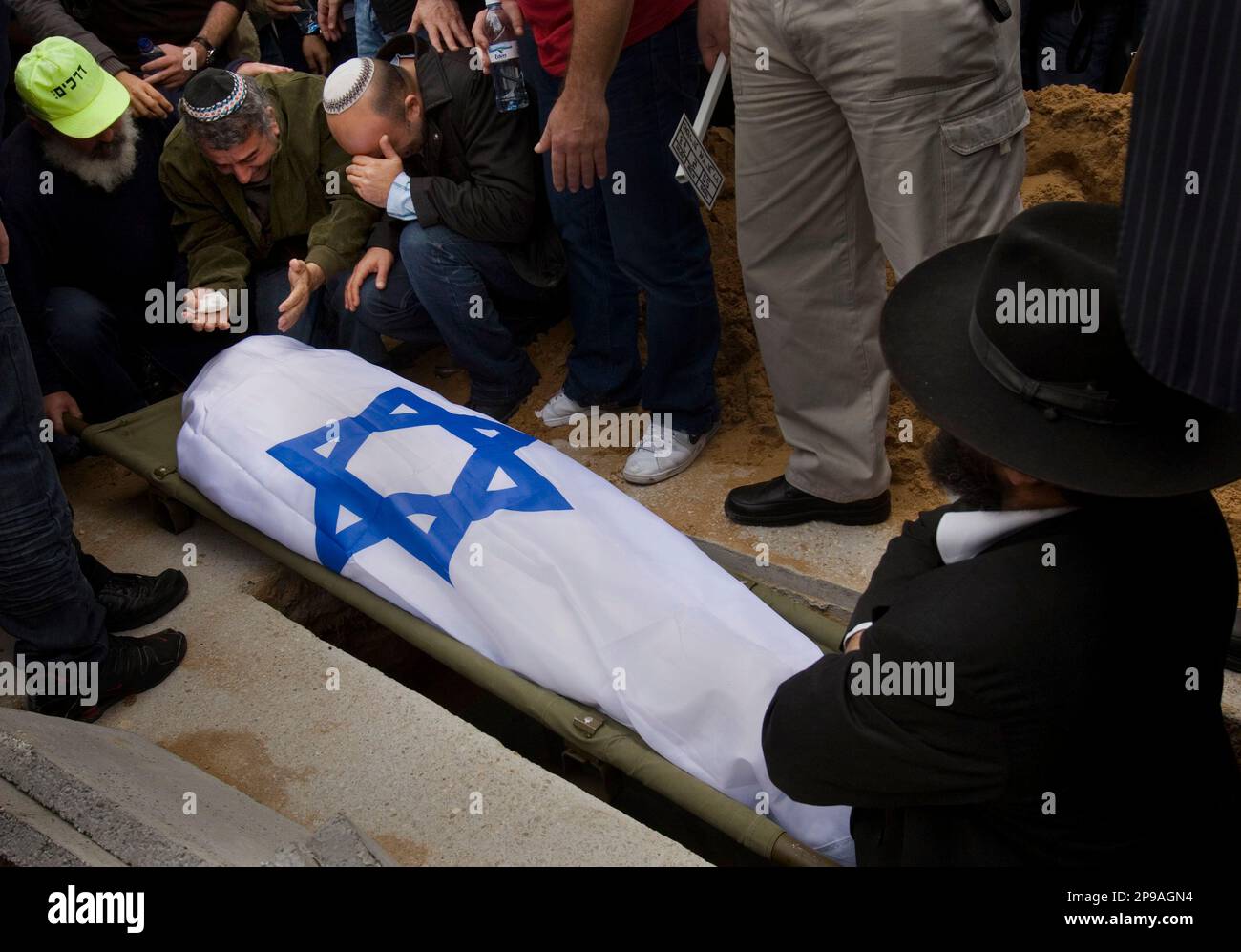 Relatives of Irit Sheetrit, killed after a rocket fired by Palestinian ...