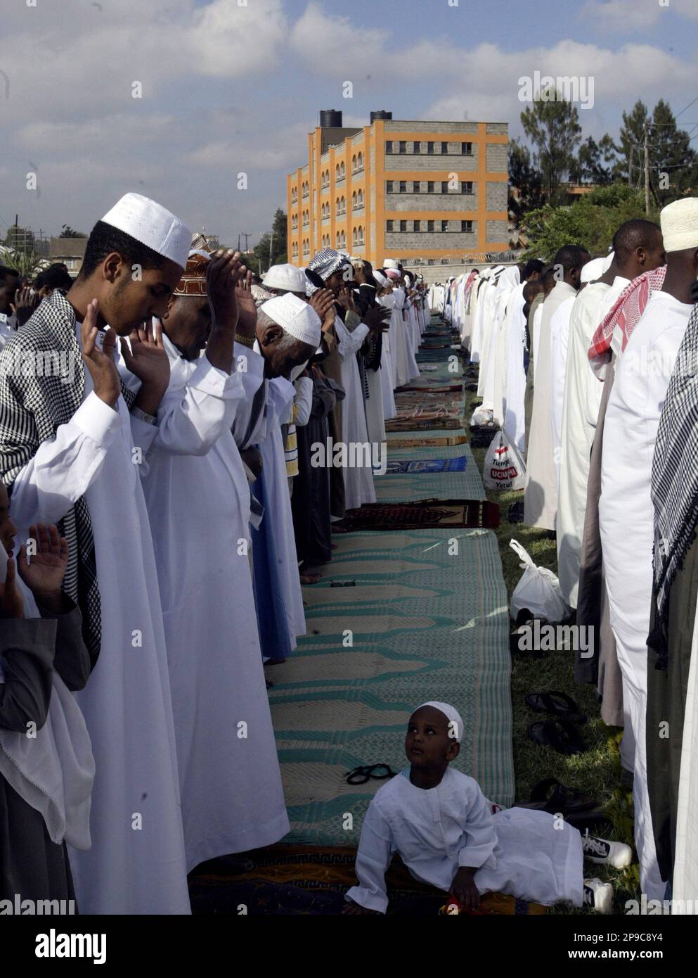 Kenyan Muslims offer their prayers Monday, Dec.8, 2008 in Nairobi ...