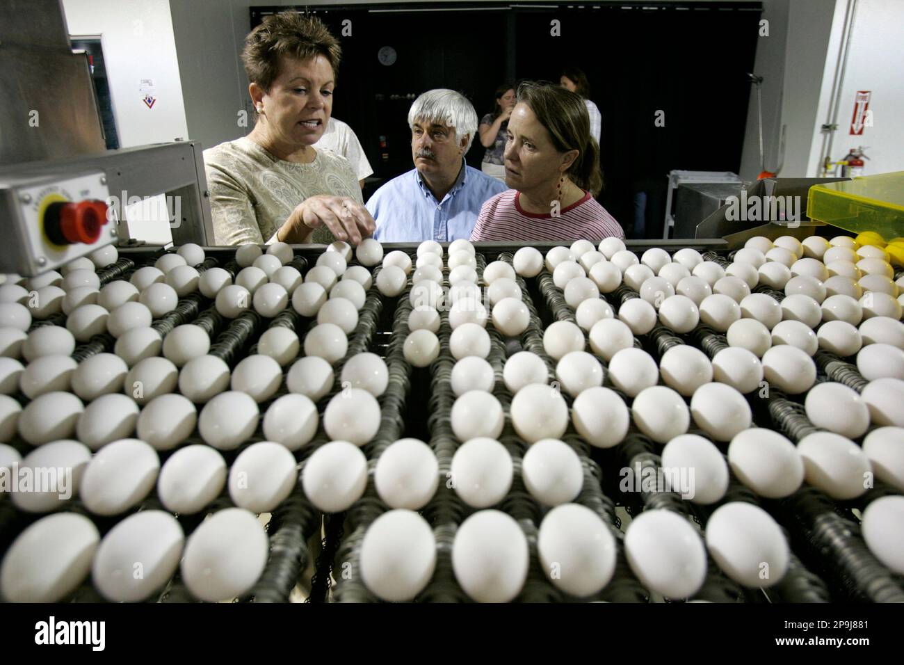 From left, Jill Benson, Vice President of JS West and Companies ...