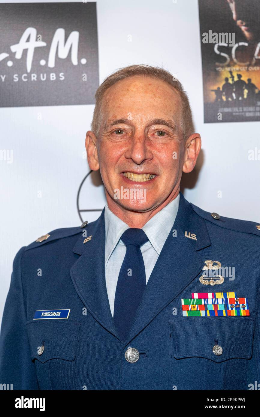 Ken Konigsmark assiste à la cérémonie annuelle de gala et de Gifting ...