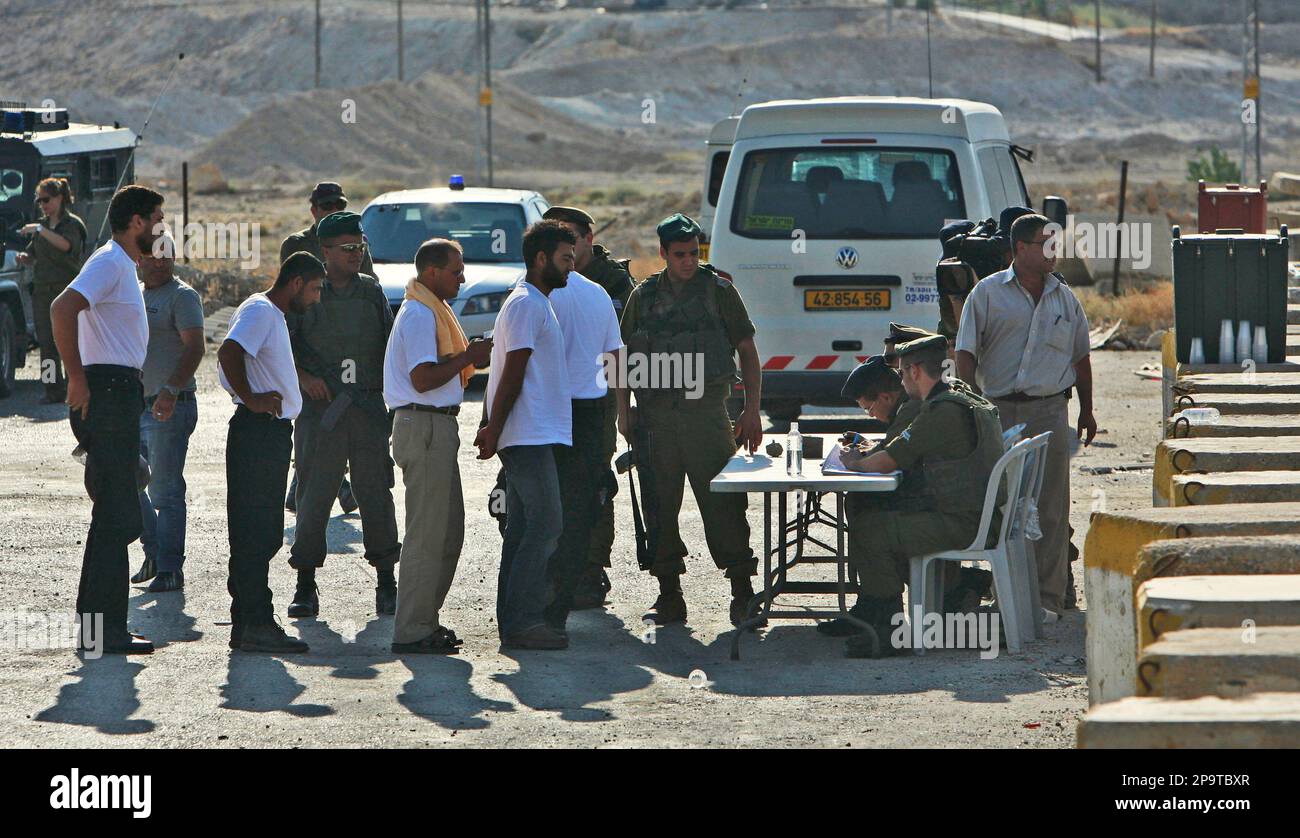 Palestinians, members of the Fatah-allied Hilles clan in Gaza, have ...